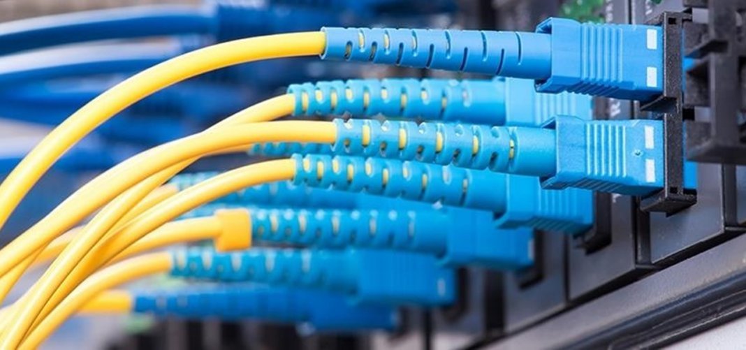 Fiber Vs Cable Internet: A Complete Guide To The Differences